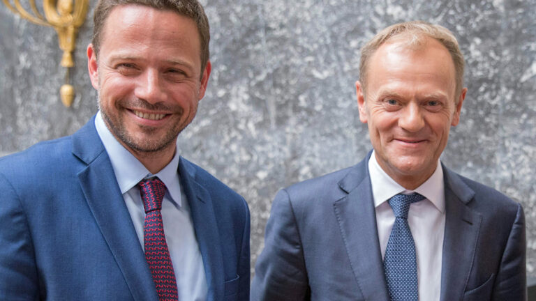 Łachecki: To Tusk doprowadził do klęski Trzaskowskiego • Krytyka Polityczna